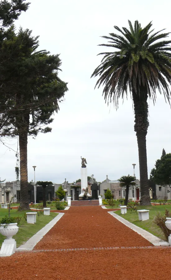 Cementerio Municipal de Morón | Bafilma