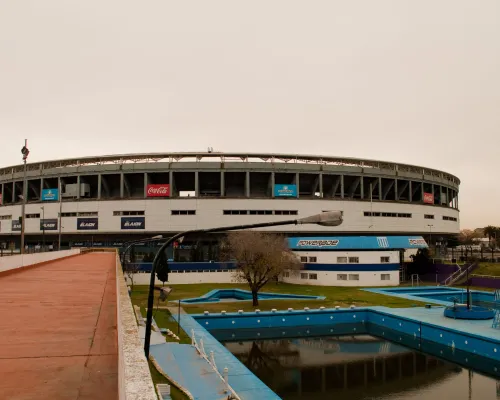Estadio Presidente Perón / El Cilindro / Cancha de Racing | Bafilma